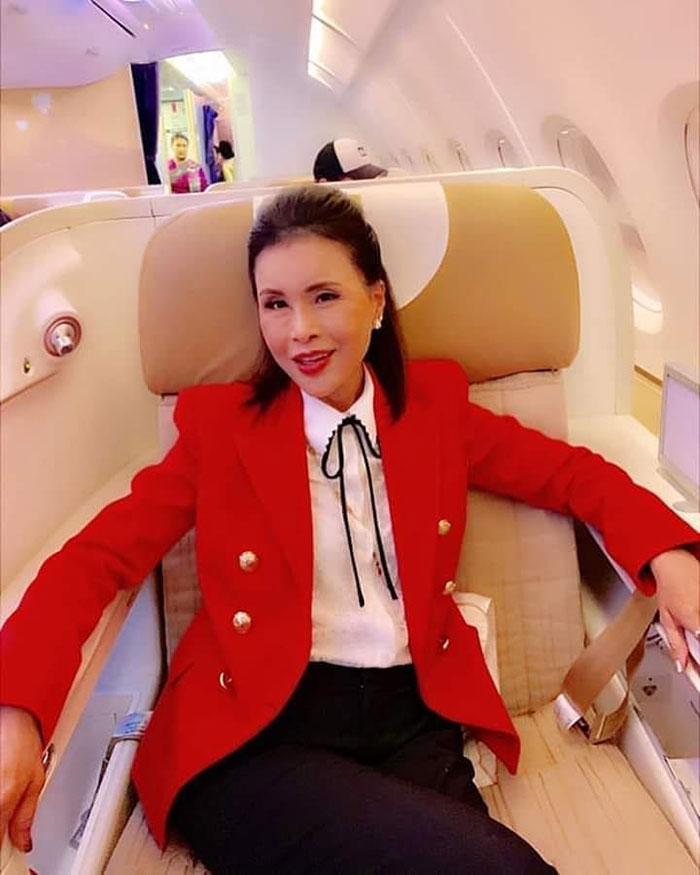 ทูลกระหม่อมฯ เสด็จฝรั่งเศส ทรงโพสต์อวยพรทุกคนสุขใจ สุขกาย ในวันวิสาขบูชา